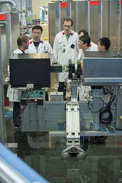 JCNS-Praktikum mit 54 Teilnehmern - TUM FRMII